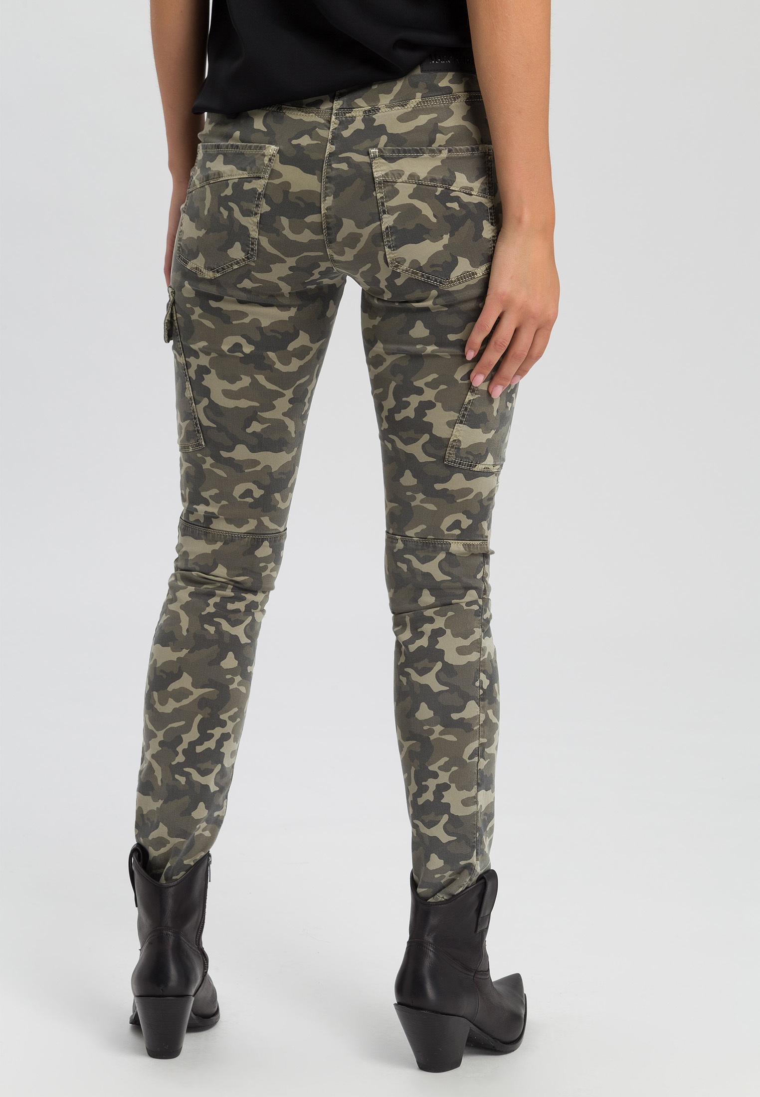 Cargohose Mit Camouflage Muster Hosen And Jeans Fashion